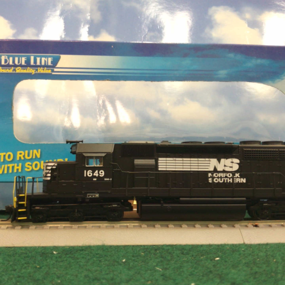 Broadway Limited BlueLine EMD SD40-2 NS #1649 DC Sound (DCC Ready) HO – TrainCellar