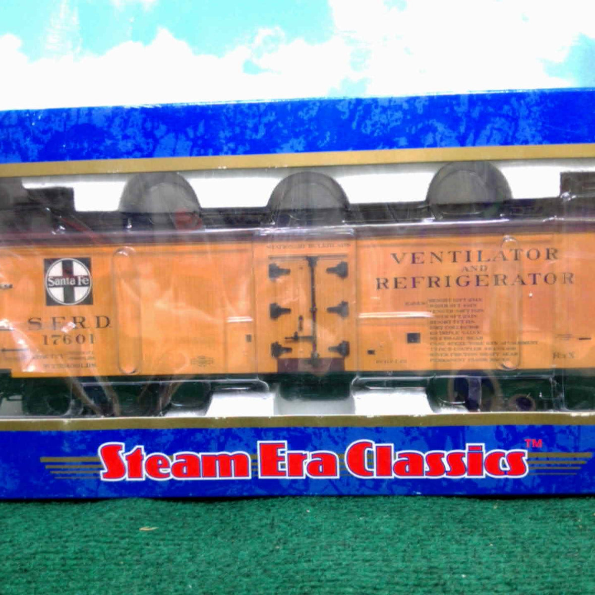 Atlas #6702 Santa Fe Woodside Reefer Car (3-Rail) – TrainCellar