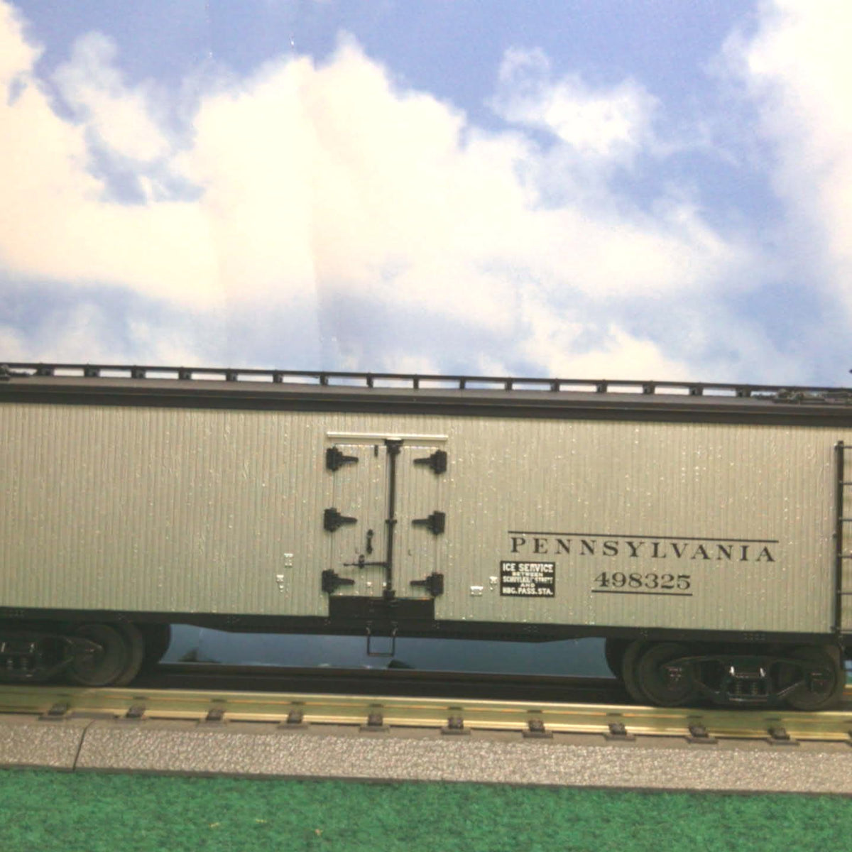 Atlas #8134 PRR Ice Service 40' Wood Reefer Car (3-Rail) – TrainCellar