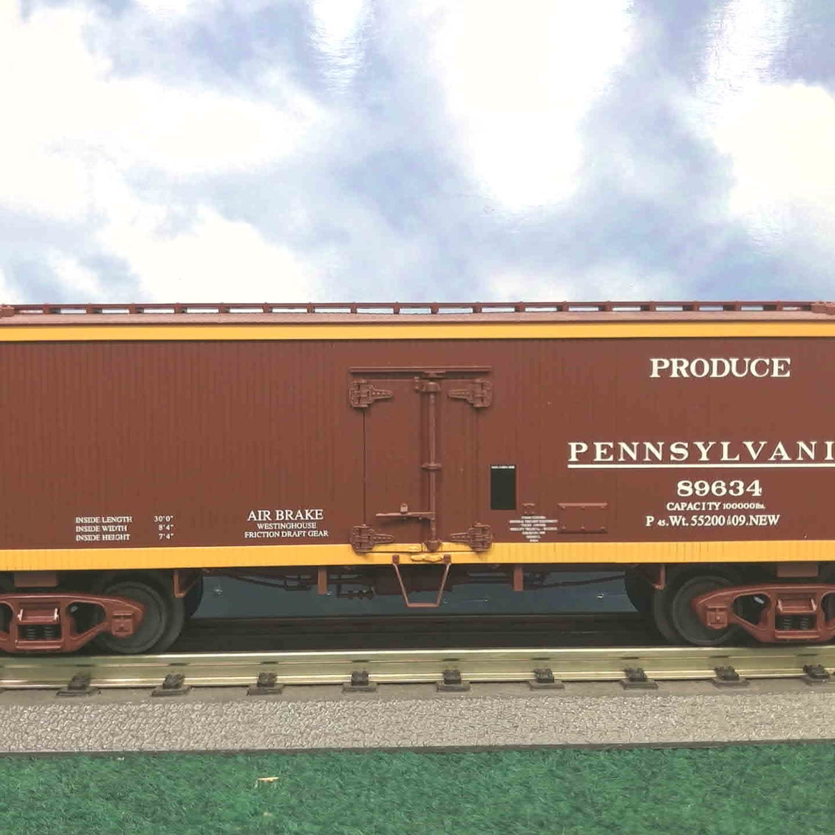 Atlas #8050 PRR Produce 36' Wood Reefer Car (3-Rail) – TrainCellar