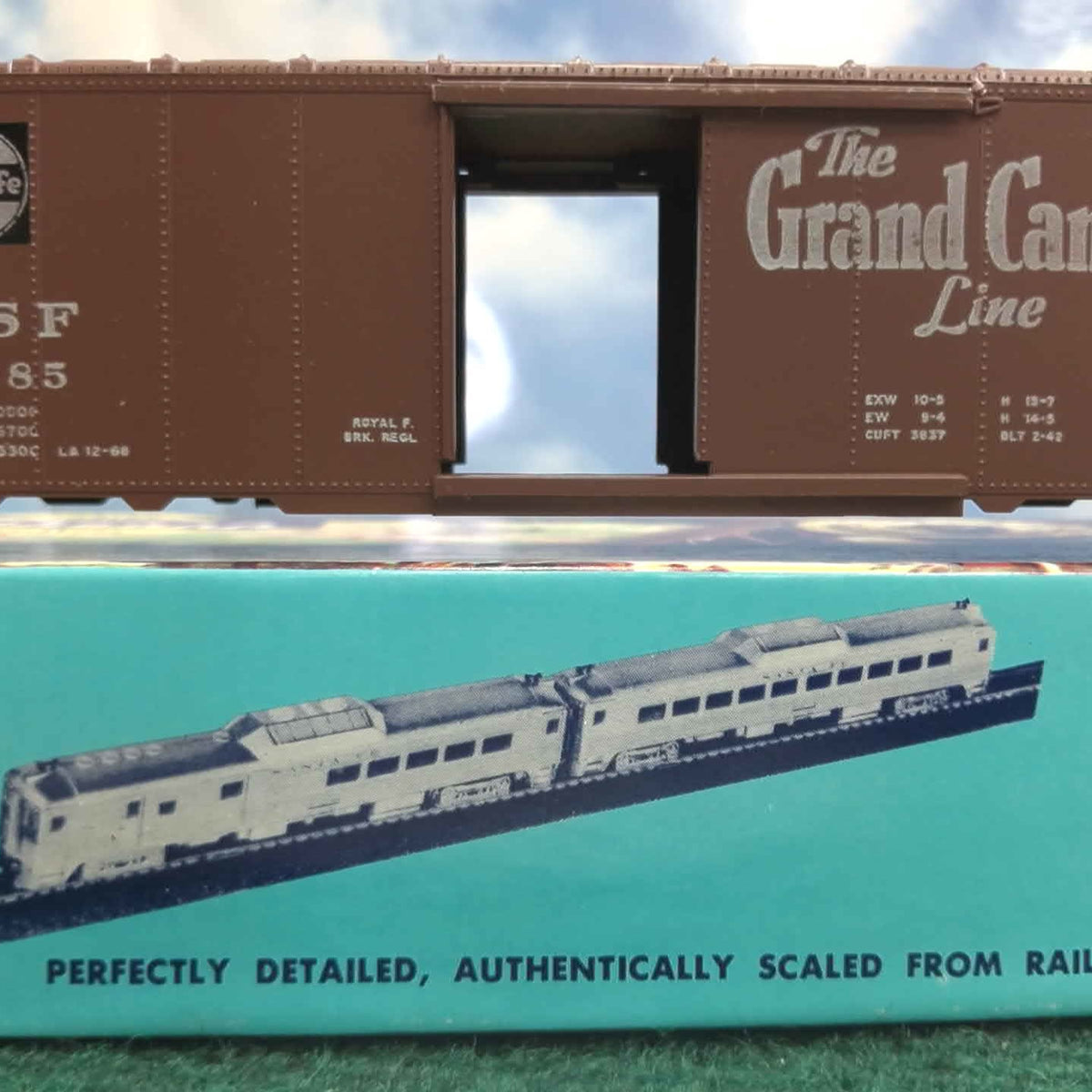 Athearn 5014 HO Unconstructed ATSF Grand Canyon 40' Box Car – TrainCellar