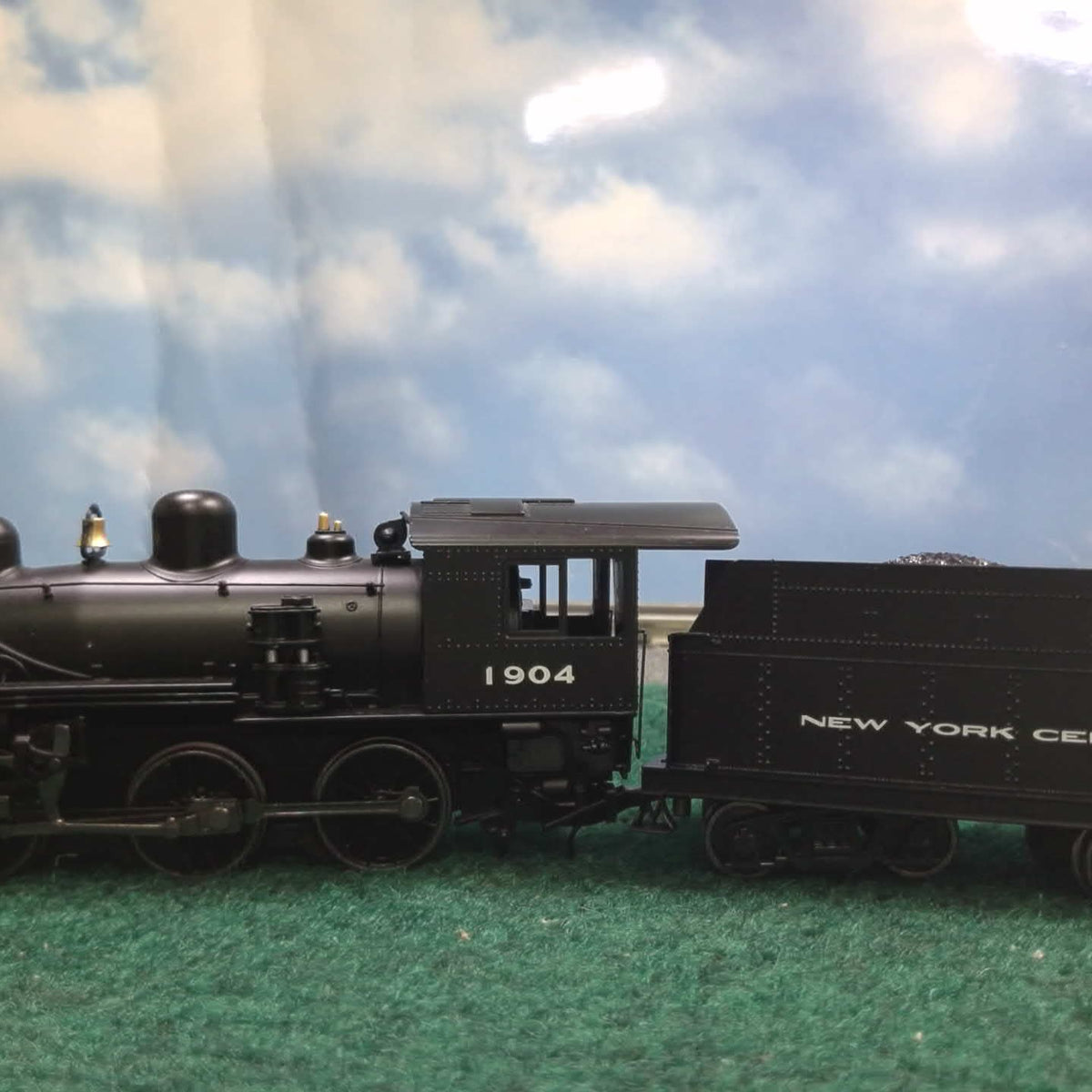 Bachmann 51808 New York Central 2-6-0 Engine – TrainCellar