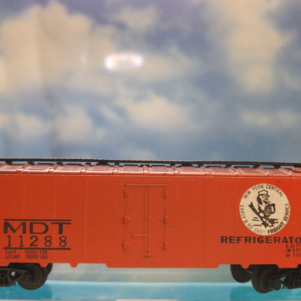 Atlas 2395 N New York Central 40' Reefer Car – TrainCellar