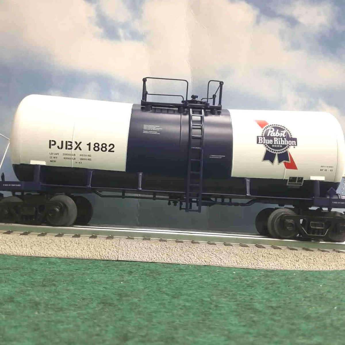 Atlas O Premier Funnel Flow Tank Car PJBX Pabst Blue Ribbon 3-Rail NEW ...