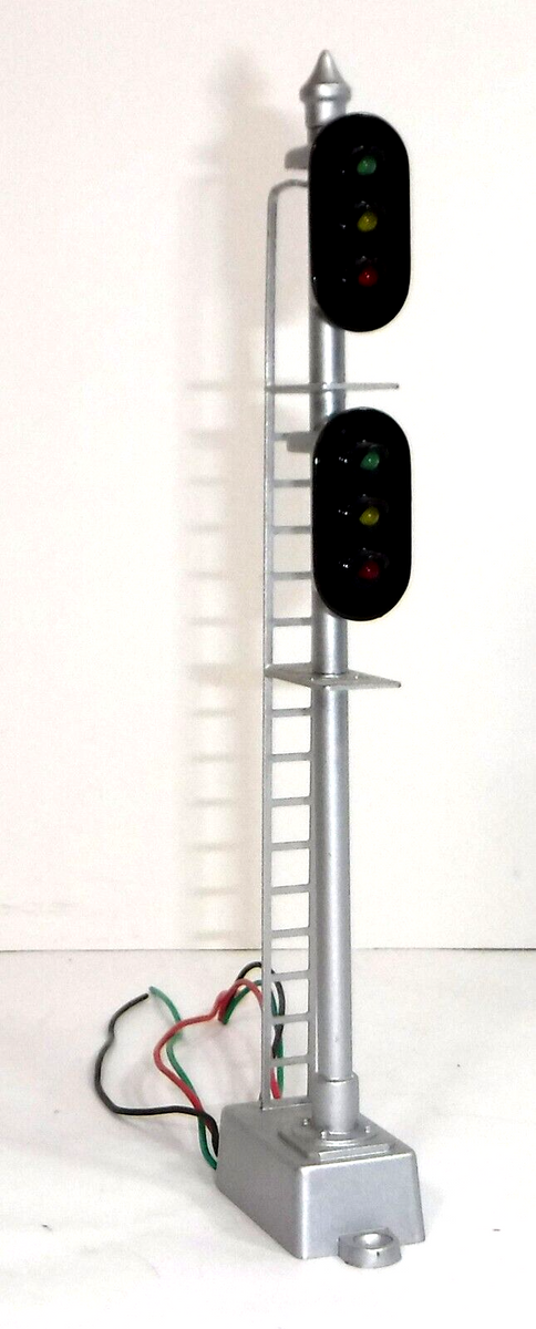MTH RailKing 30-11024: Scale 3 Over 3 Vertical Signal – TrainCellar